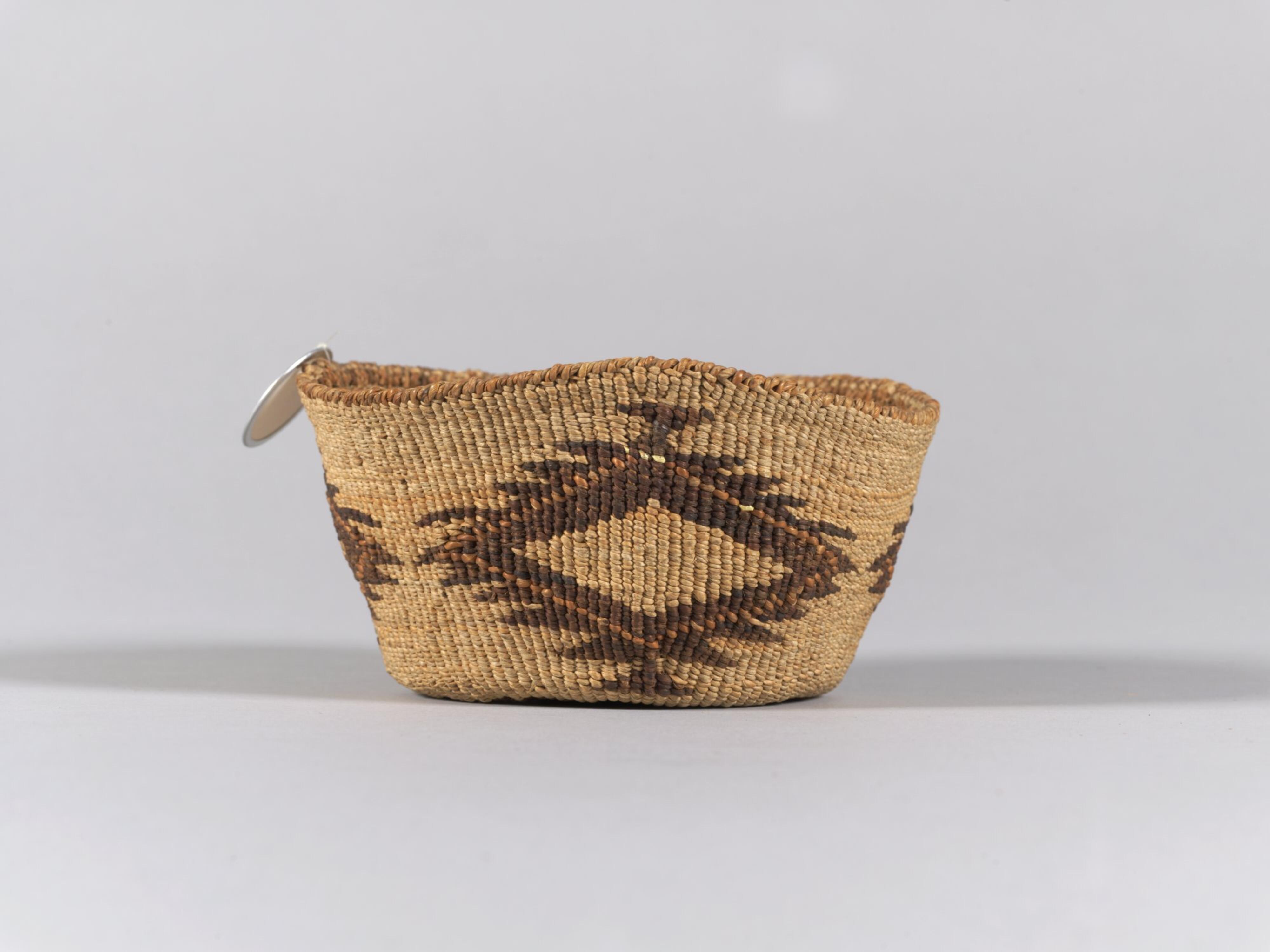 Twined spruce root basket with geometric designs / Unknown - Gilcrease ...